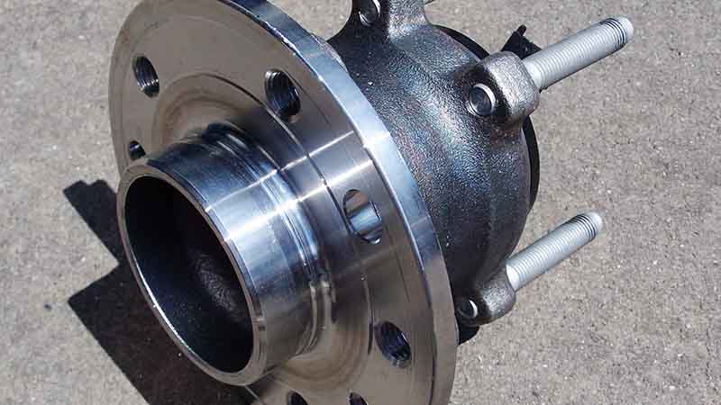 Top 5 Best Wheel Hub Assembly for Silverado - VehicleRuns.com